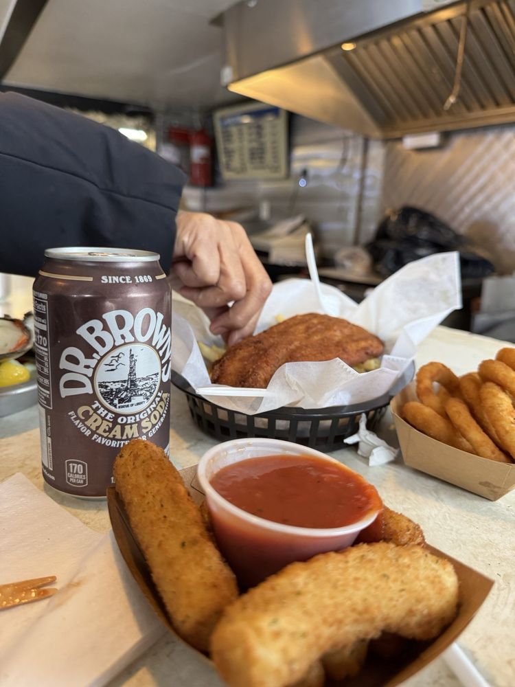 LENO’S CLAM BAR - Updated December 2025 - 106 Photos & 122 Reviews ...