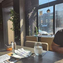 BARZOLA - Updated November 2025 - 180 Photos & 106 Reviews - 33-01 ...