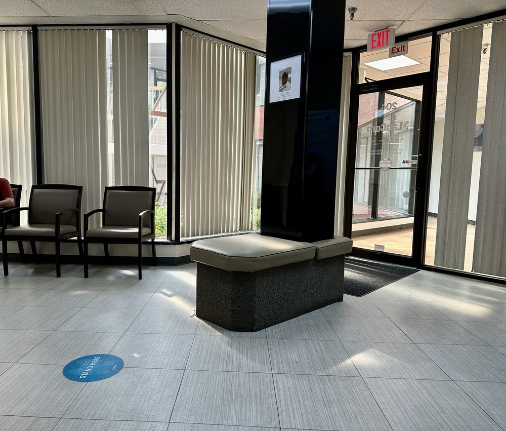 LABCORP - Updated November 2025 - 10 Photos & 51 Reviews - 15225 Shady ...