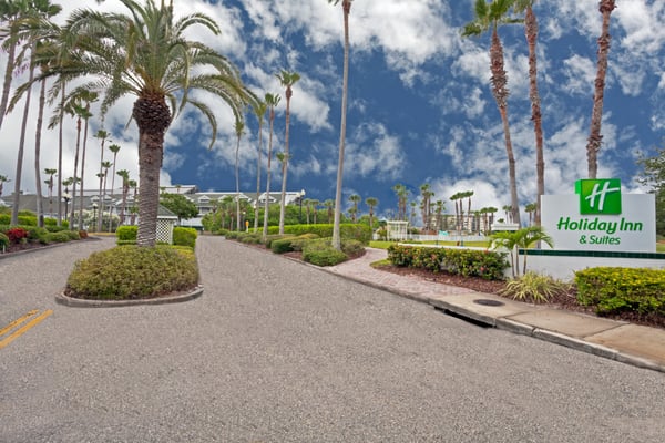 HOLIDAY INN CLEARWATER BEACH S-HARBOURSIDE - 184 Photos & 99 Reviews ...