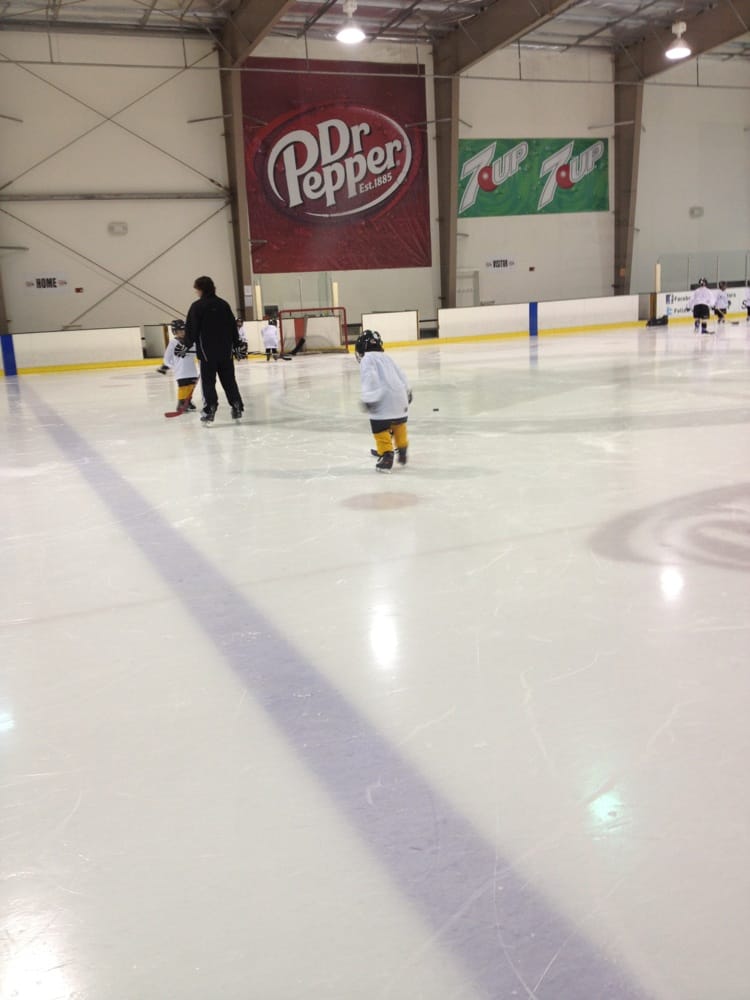 DR PEPPER STARS CENTER - FARMERS BRANCH - Updated June 2024 - 12700 N ...