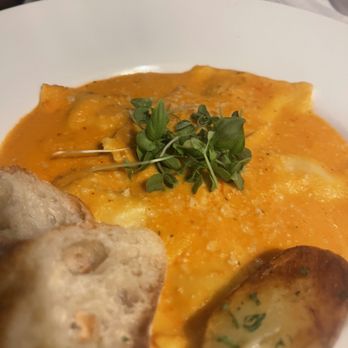 BICKERDYKE TABLE & TAP - Updated December 2025 - 26 Photos & 26 Reviews ...