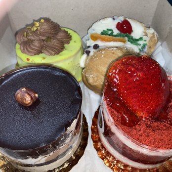 LULU’S BAKERY - 695 Photos & 476 Reviews - 179-04 / 06 Union Tpke ...