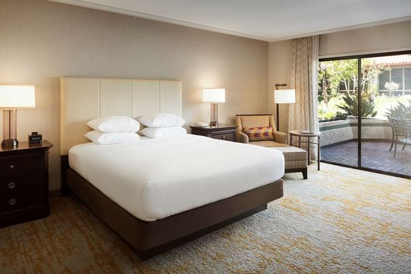 DOUBLETREE BY HILTON HOTEL ONTARIO AIRPORT - 467 Photos & 440 Reviews ...