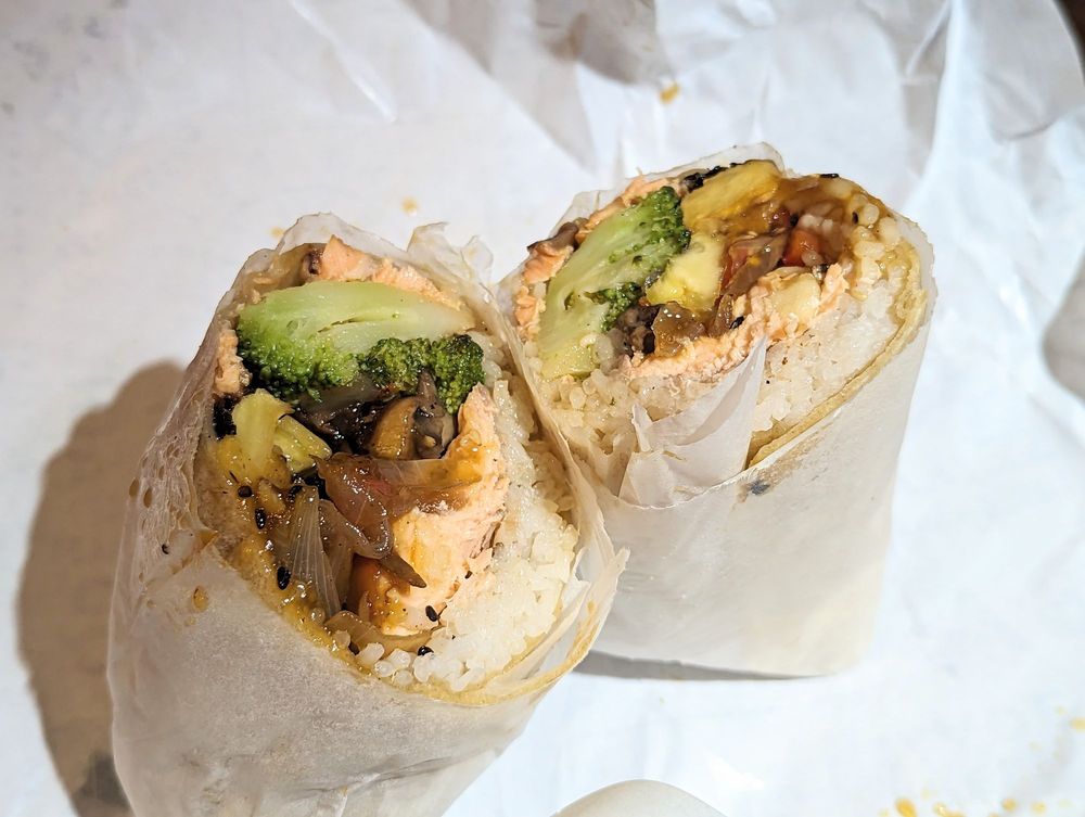 WORLD WRAPPS - Updated December 2024 - 270 Photos & 604 Reviews - 208 ...