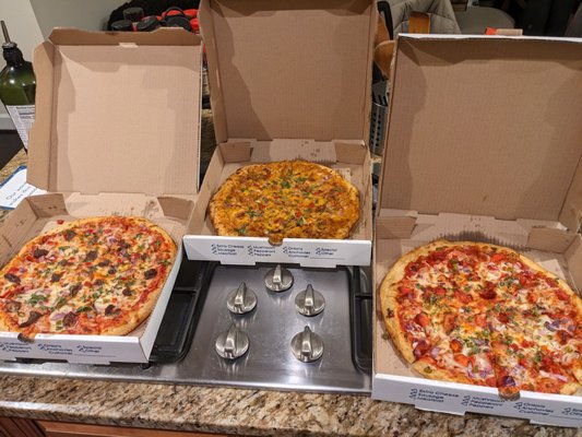 APNA PIZZA - 101 Photos & 99 Reviews - 14050 Travilah Rd, Rockville ...