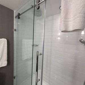 94 CABS - Updated December 2025 - Lethbridge, Alberta - Taxis - Phone ...