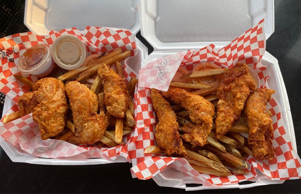 STRIPPIN DIPPIN CHICKEN - Updated August 2025 - 14 Photos & 13 Reviews ...