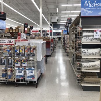 MICHAELS - Updated July 2025 - 44 Photos & 31 Reviews - 5151 E 82nd St ...