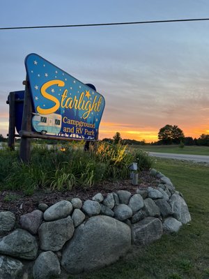 STARLIGHT CAMPGROUND & RV PARK - Updated August 2025 - 31 Photos & 17 ...