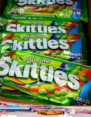 RICARDO’S KANDY KORNER - 41 Photos - 14909 Marine Drive, White Rock ...