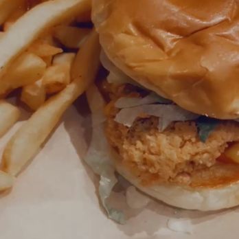 CHILI’S - Updated September 2024 - 280 Photos & 360 Reviews - 12525 ...