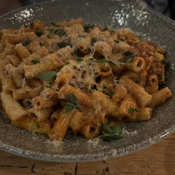 LEDGER RESTAURANT & BAR nearby at 125 Washington St, Salem ...