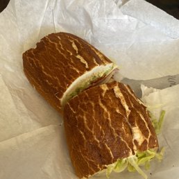 LA BORGATA ITALIAN DELI - Updated June 2024 - 190 Photos & 260 Reviews ...