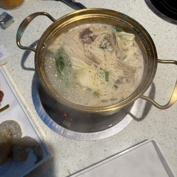 ER GE BUFFET - Updated October 2025 - 64 Photos & 13 Reviews - 6100 Sawmill Rd, Dublin, Ohio ...