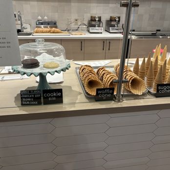 HUMBLE COW ICE CREAM - Updated March 2025 - 89 Photos & 63 Reviews ...