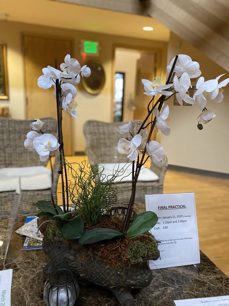 EURO INSTITUTE OF SKIN CARE - 22 Photos & 56 Reviews - 10904 SE ...