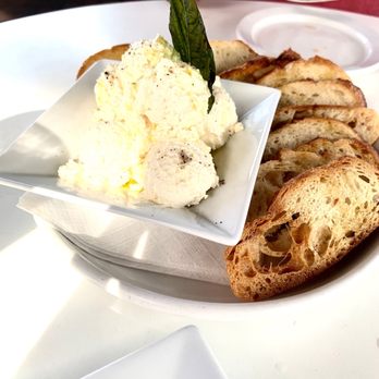 BRIX BRINE - Updated July 2024 - 145 Photos & 184 Reviews - 49 Shore Rd ...