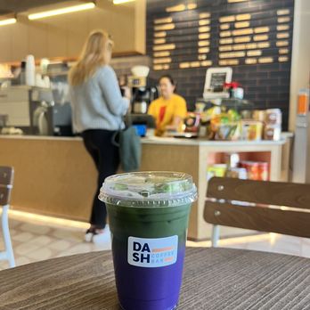 DASH COFFEE BAR - Updated July 2024 - 931 Photos & 457 Reviews - 912 ...