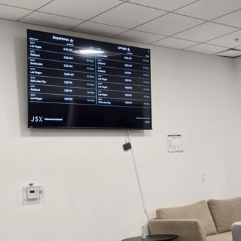 JSX - Updated December 2025 - 326 Photos & 329 Reviews - 4561 W Empire ...