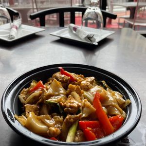SIAM HOUSE THAI RESTAURANT - 184 Photos & 489 Reviews - 3520 ...