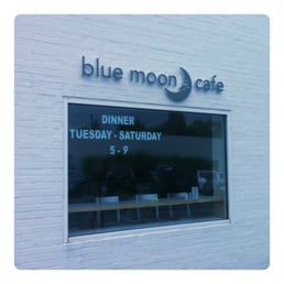 BLUE MOON CAFE - Updated December 2025 - 169 Photos & 158 Reviews ...