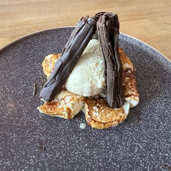 CRAFTED - Updated October 2024 - 520 Photos & 270 Reviews - 22 N 1st St ...