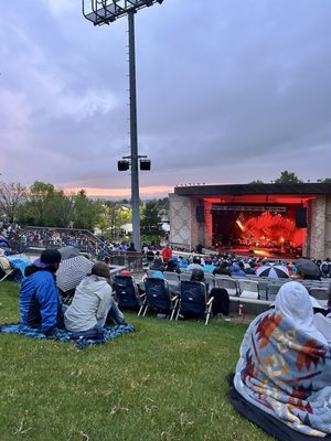 SANDY AMPHITHEATER - Updated June 2025 - 33 Photos & 27 Reviews - 1245 ...