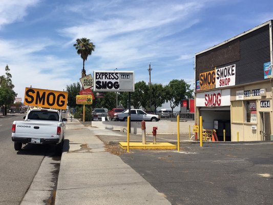 EXPRESS SMOG - Updated December 2025 - 37 Reviews - 4434 N Blackstone ...