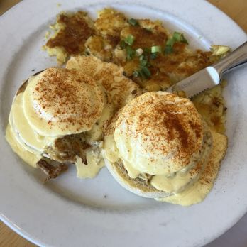 THE PERFECT LANDING RESTAURANT - Updated May 2025 - 553 Photos & 744 ...