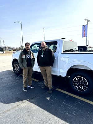 CORWIN FORD OF SPRINGFIELD - Updated May 2025 - 22 Photos & 83 Reviews ...