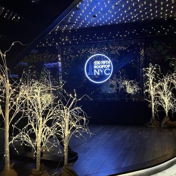 230 FIFTH ROOFTOP BAR - Updated July 2024 - 3401 Photos & 4257 Reviews ...