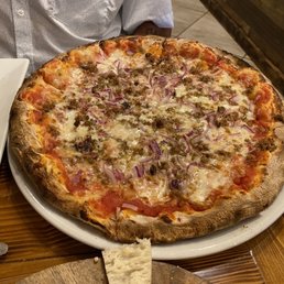 ELIO PIZZA ON FIRE - Updated September 2025 - 494 Photos & 483 Reviews ...