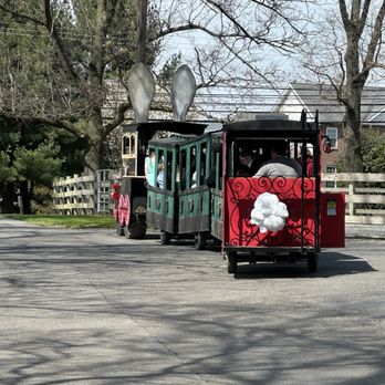 MERRYMEAD FARM - Updated December 2025 - 190 Photos & 203 Reviews ...