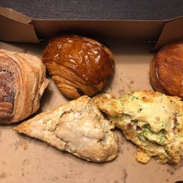 WAYFARER BREAD & PASTRY - 694 Photos & 478 Reviews - 5525 La Jolla Blvd ...