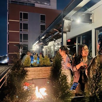 TREEHOUSE ROOFTOP - Updated June 2024 - 99 Photos & 25 Reviews - 411 ...