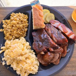 BROTHERS BARBECUE - Updated October 2025 - 1128 Photos & 990 Reviews ...
