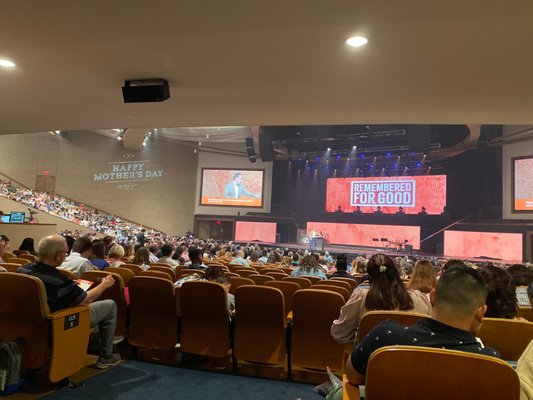 HOUSTON’S FIRST BAPTIST CHURCH - Updated February 2025 - 106 Photos ...