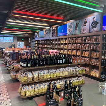 ITALIANINI GOURMET MARKET - Updated October 2025 - 11 Photos & 11 ...