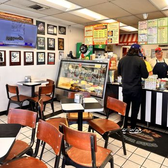 DAN’S SUPER SUBS - Updated December 2025 - 999 Photos & 1932 Reviews ...