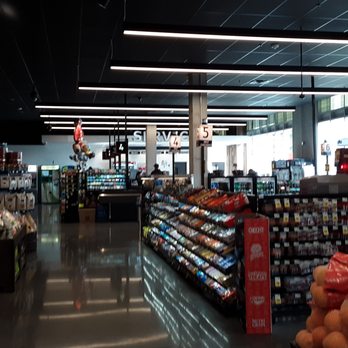 CUB - MINNEAPOLIS MINNEHAHA - Updated July 2025 - 466 Photos & 18 ...