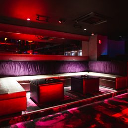 CLOAKROOM - Updated December 2025 - 88 Photos & 62 Reviews - 476 K St ...