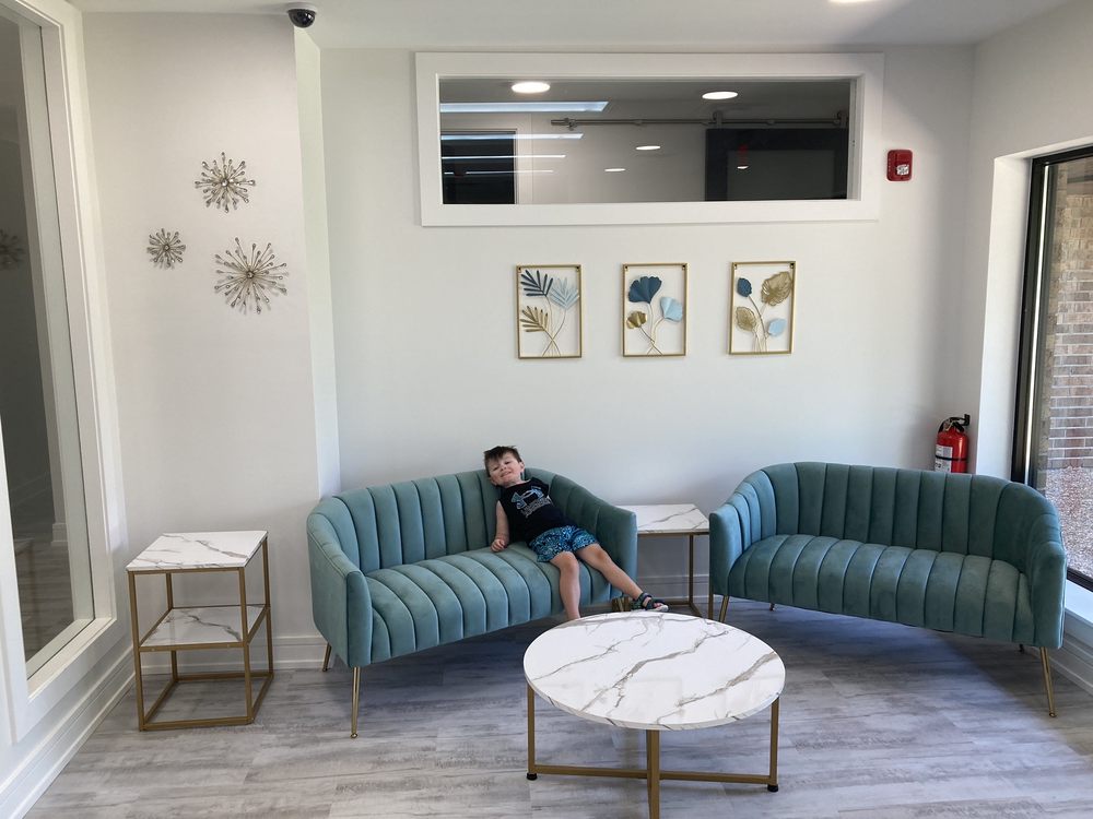 STRATUS DENTAL STUDIO - Updated June 2026 - 395 S Schmale Rd, Carol ...