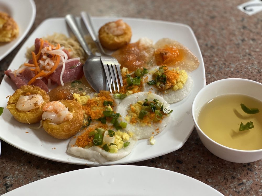 VAN’S RESTAURANT - 887 Photos & 376 Reviews - Vietnamese - 14122 ...