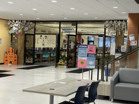 WOODSON REGIONAL, CHICAGO PUBLIC LIBRARY - Updated June 2025 - 26 ...