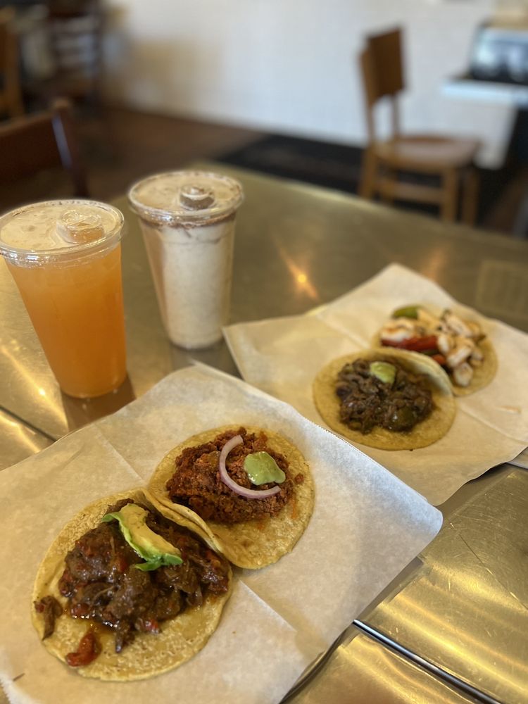 GUISADOS - 1056 Photos & 988 Reviews - 8935 Santa Monica Blvd, West ...