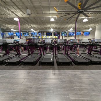PLANET FITNESS - Updated December 2025 - 37 Photos & 108 Reviews - 695 ...