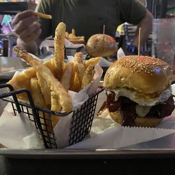 BRGR STOP - 1398 Photos & 985 Reviews - 4301 Coconut Creek Pkwy ...