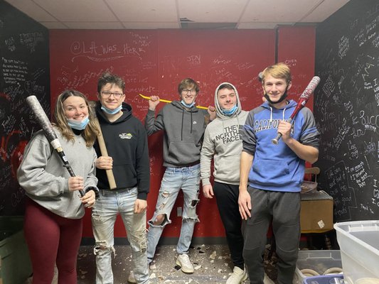 SMASH ZONE - Updated October 2025 - 18 Photos - 10111 W Capitol Dr ...