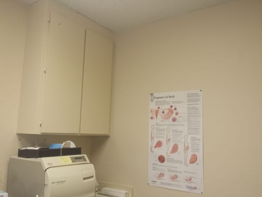 ALMASSI MEHRNOOSH, MD - Updated June 2026 - 42 Reviews - 2485 High ...